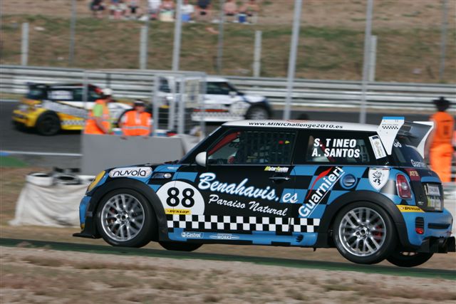 Team-Guarnieri - Coches de lujo y Villas Marbella - Grupo Guarnieri